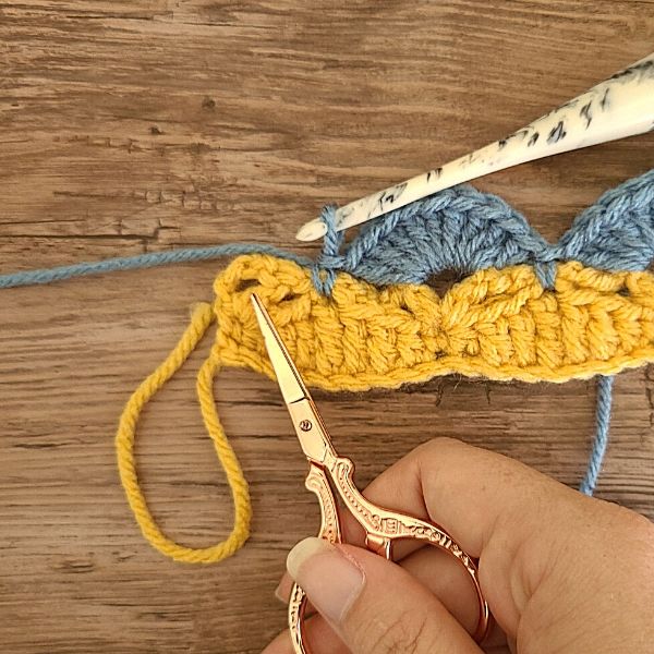 Crochet Box Stitch Tutorial: US & UK Terms - The Loophole Fox